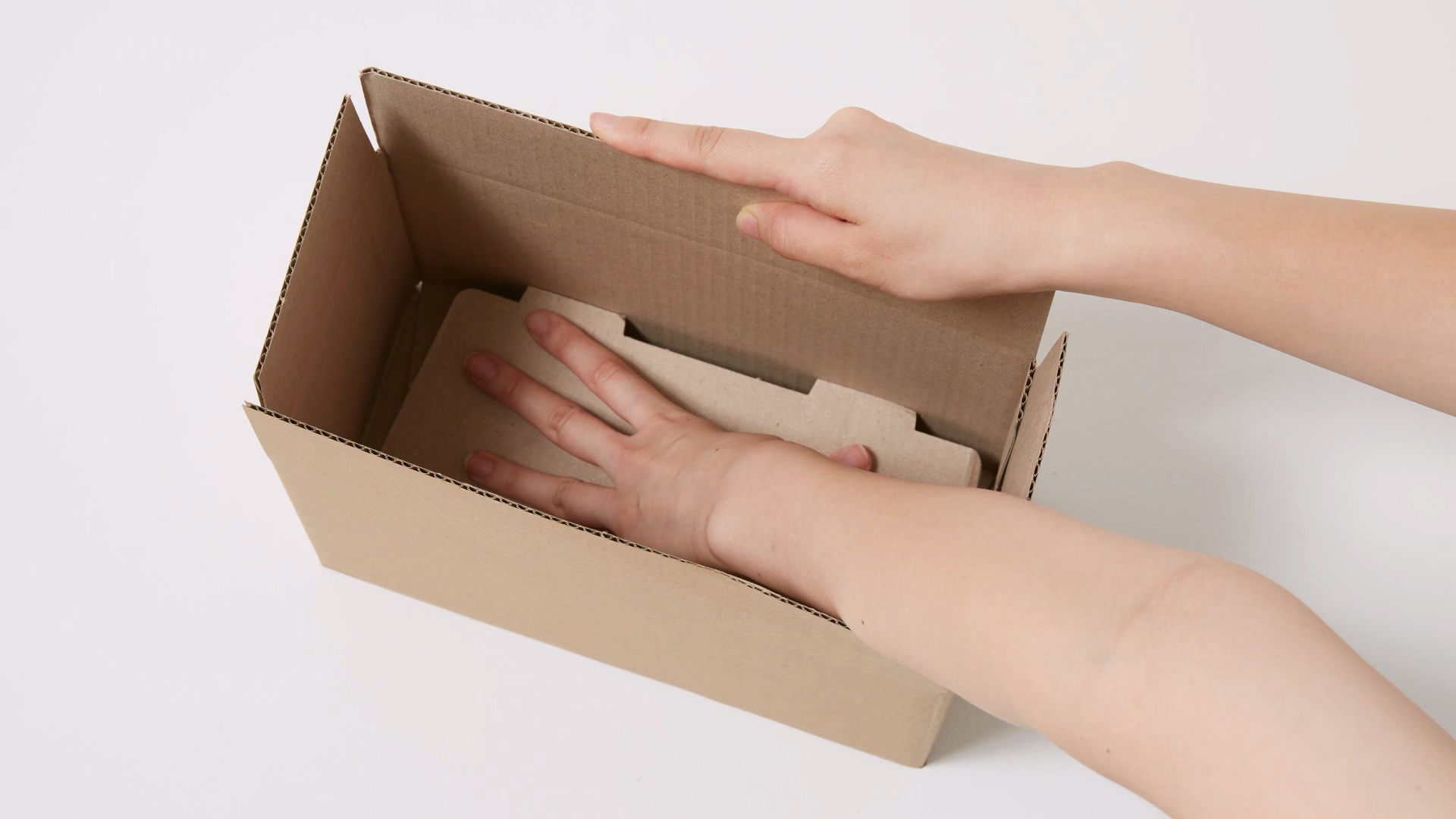 WorldStar Winner: Tapeless Delivery Packaging Solution(Invoice Type ...