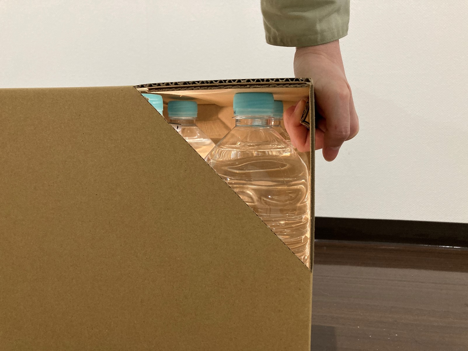 WorldStar Winner: "Fingers Comfort" Handle Slots