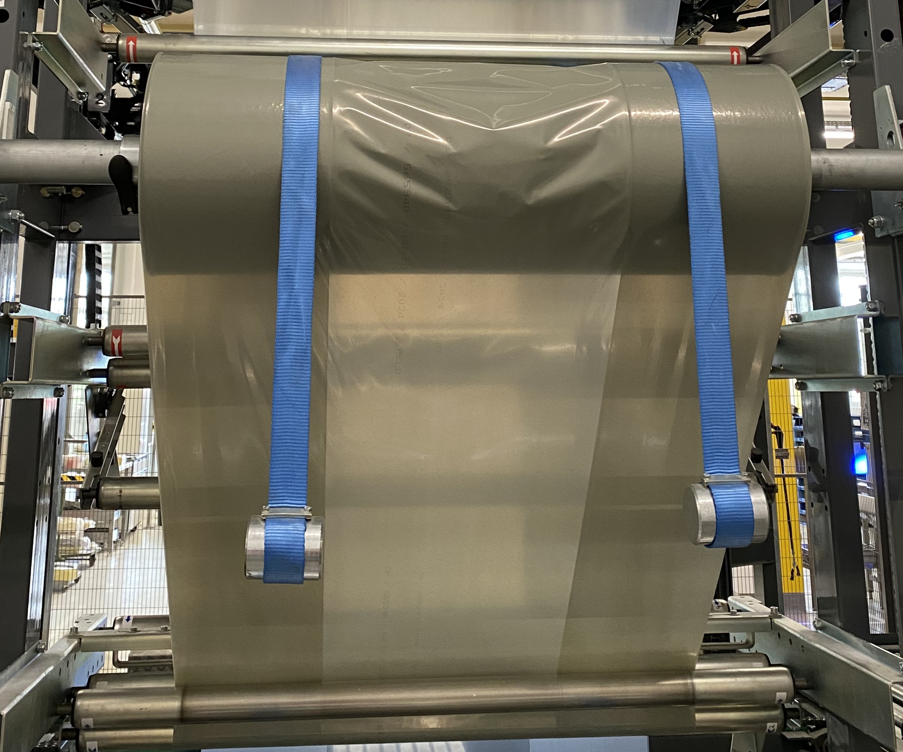 WorldStar Winner: Stretch hood with innovative use of 30 % LDPE PCR ...